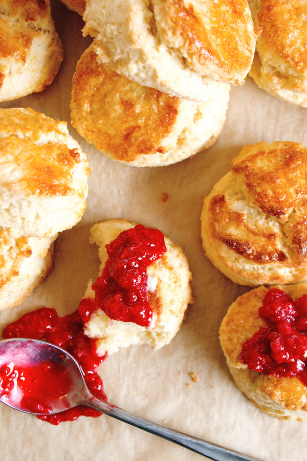 Sweet Cream Scones with Homemade Raspberry Sauce | Ciao Chow Bambina