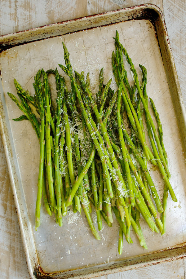 Roasted Parmesan Asparagus with Italian Herb Crispy Fried Eggs | Ciao ...