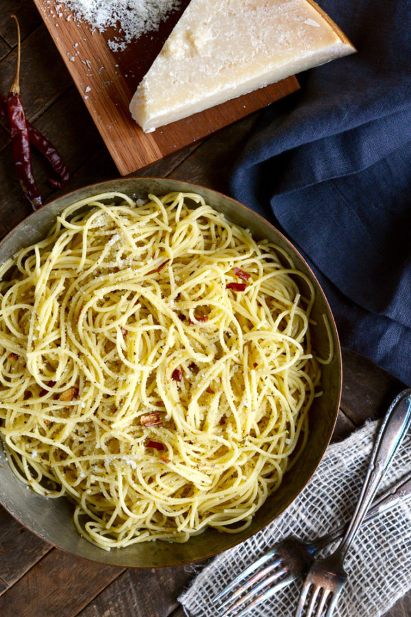 Spaghettini Italiano with Garlic, Chili, Oregano & Parmesan | Ciao Chow ...